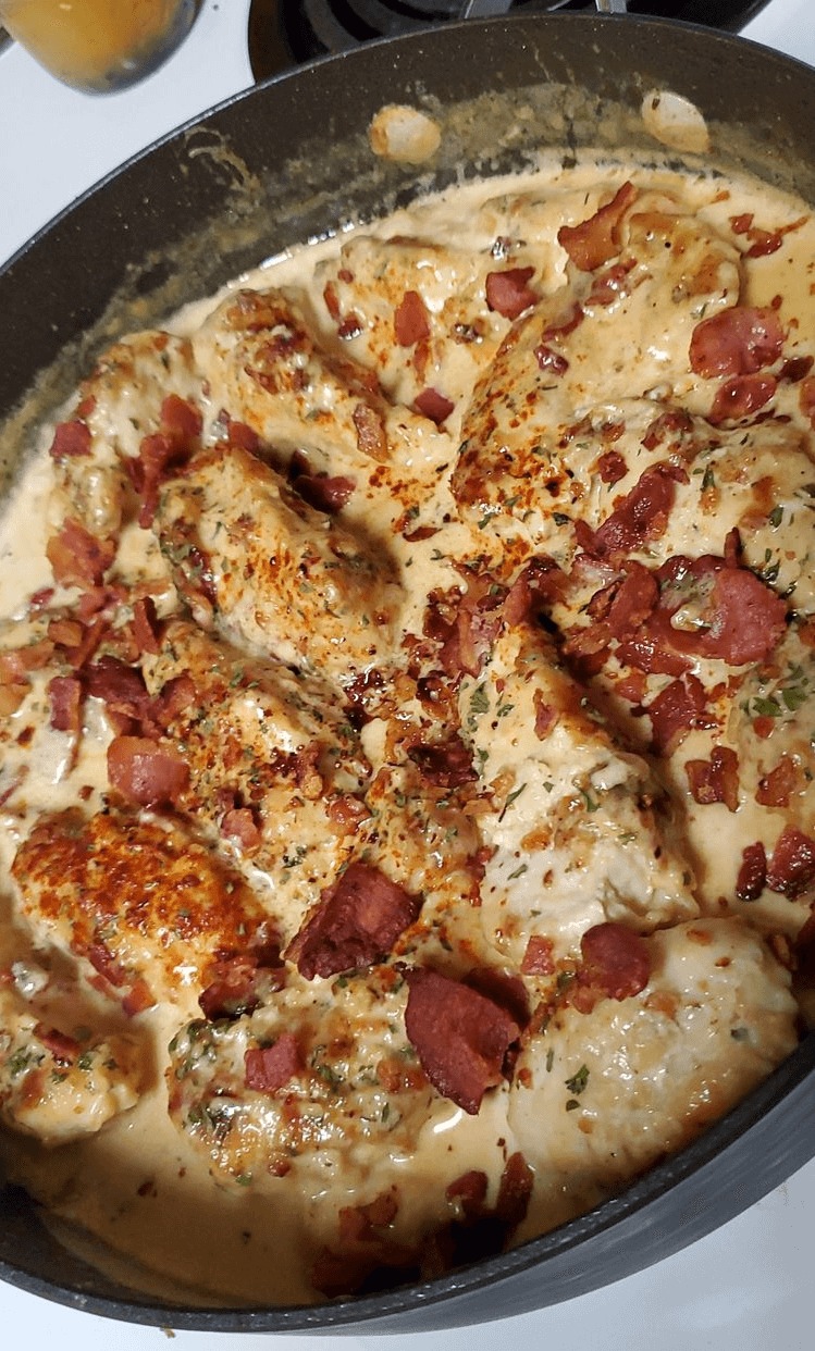 Creamy Bacon Chicken - Recipes Need