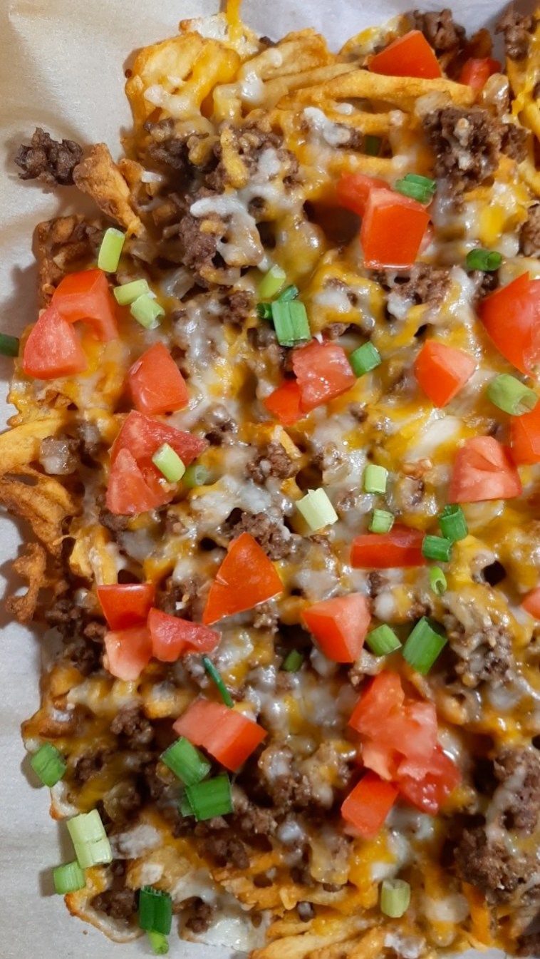 Cheesesteak Taco Fries - Recipes Need