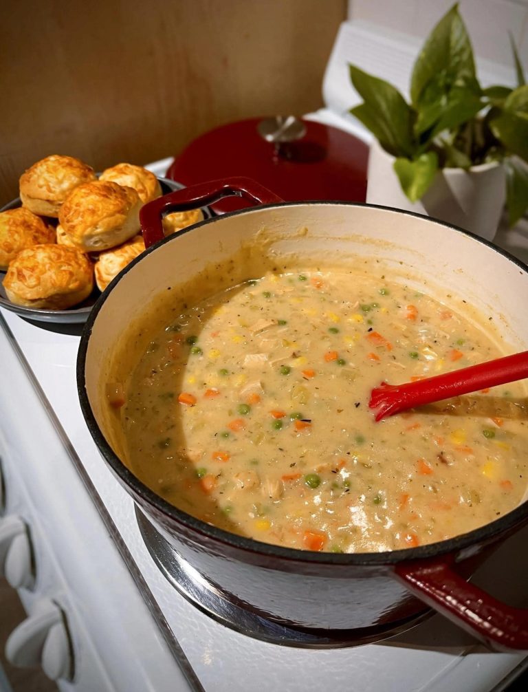 Chicken Pot Pie Soup - Recipes Need